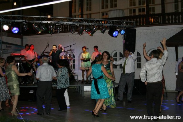 Poze Nunta la Clubul Diplomatic, 23 iulie 2011 ⋆ Trupa Atelier - Cover Band